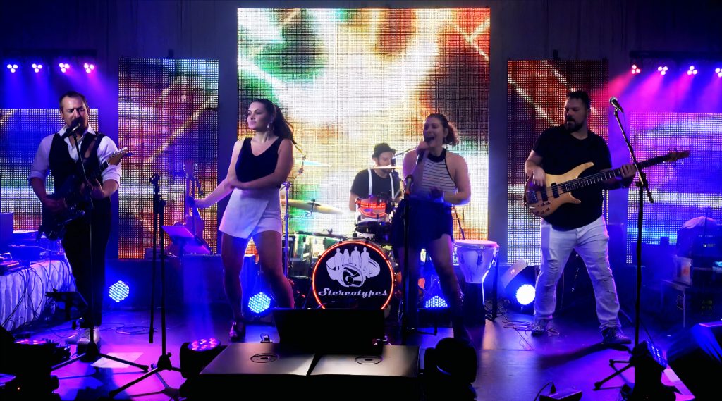 Party-Bus - Stereo Production